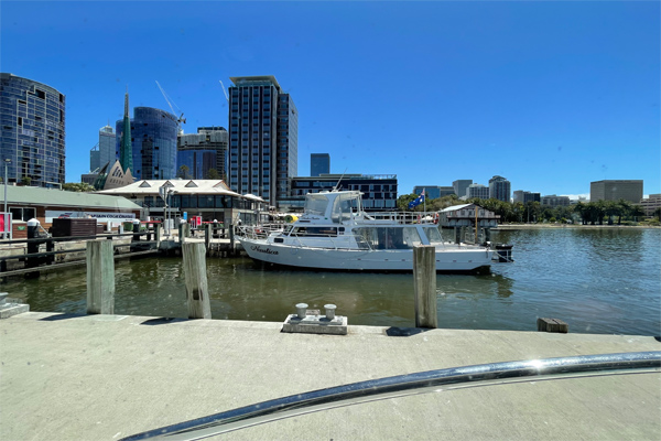 PERTH BOAT HIRE MORE THAN 101 PASSENGERS - Perth Charters